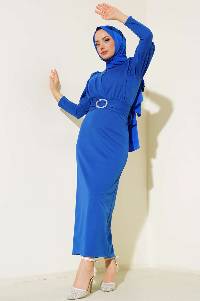 Kapalı Kruvaze Yaka Elbise Saks